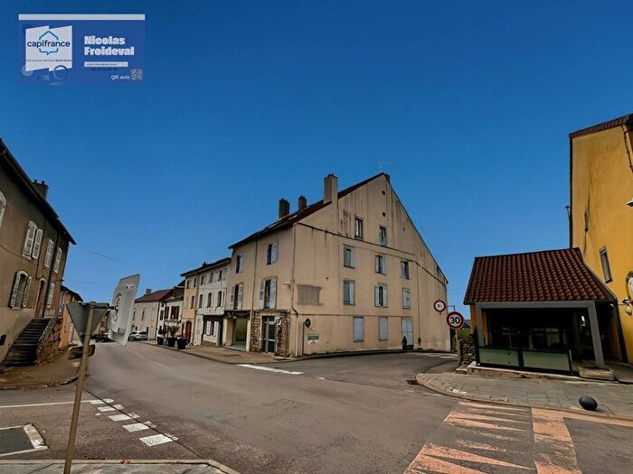 Appartement à vendre - Cousance - 4 pièces - 2 chambres