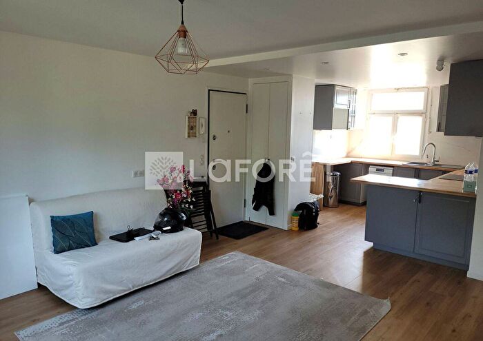 Appartement 3 pièces à Le Fosse Bazin, Thiais, à louer