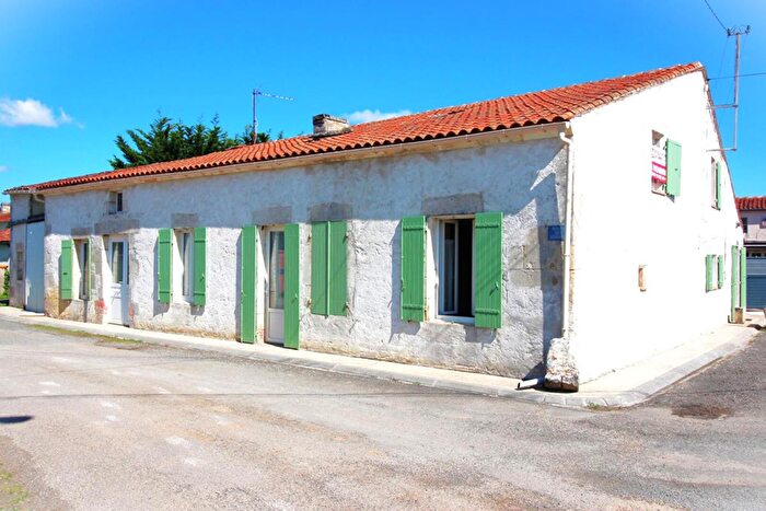 Maison à vendre - Pons - 7 pièces - 3 chambres