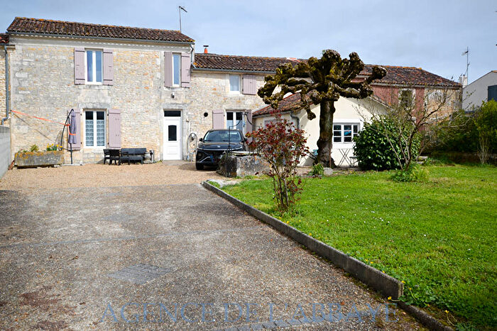 Maison 7 pièces à vendre à Montpellier-de-Médillan