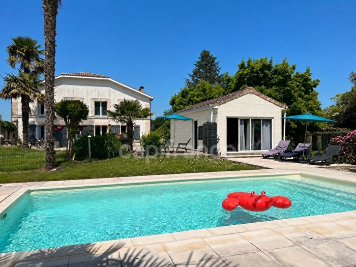 Chevanceaux : Maison 4 pièces à vendre
