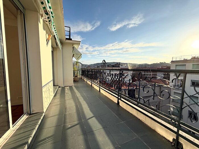 Appartement à vendre - Nice, Médecin - 2 pièces - 1 chambre