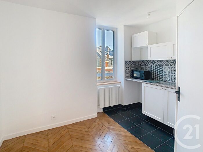 Dinan : Appartement 1 pièce à louer