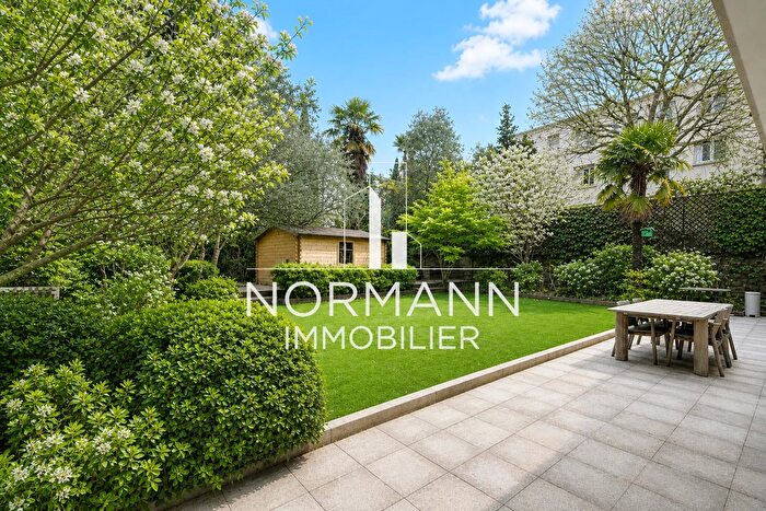 Appartement 8 pièces à vendre à Neuilly-sur-Seine, Saint-James, Madrid