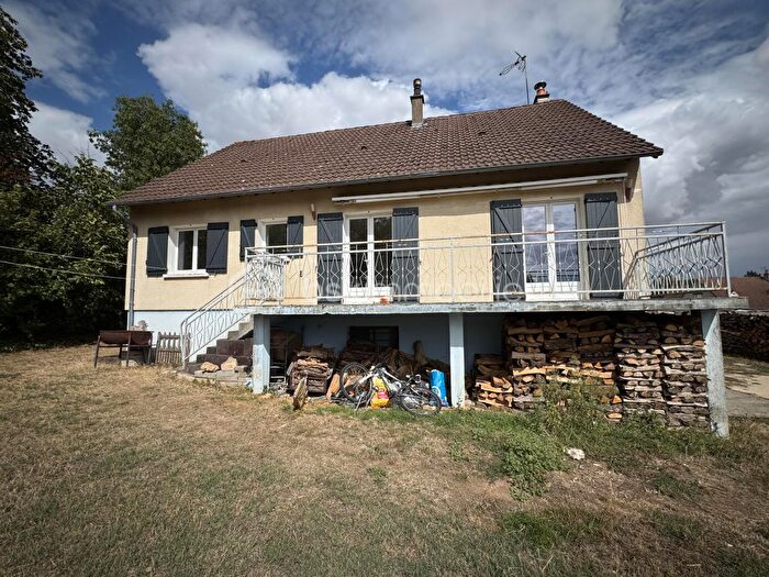 Maison 6 pièces à Saint-Just, à vendre