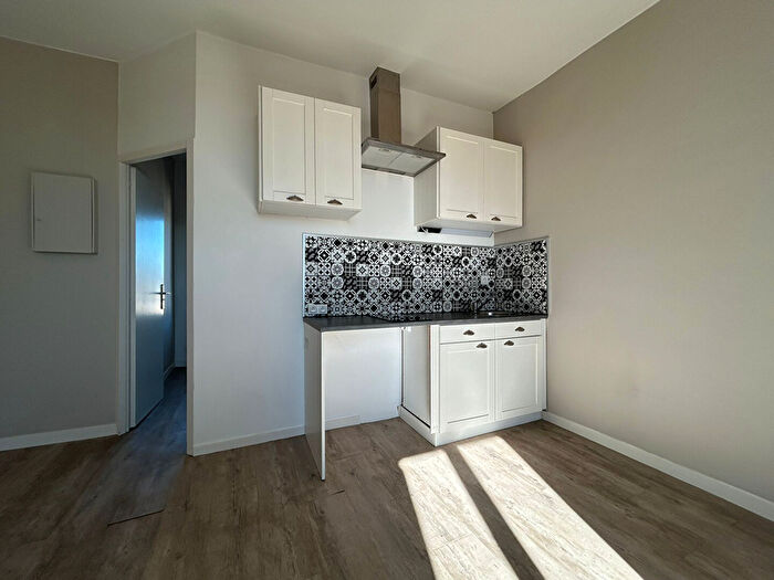 Appartement à louer - Poitiers, Sud - 2 pièces - 1 chambre