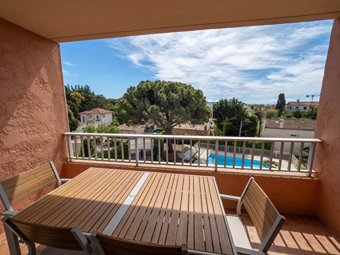 Appartement à vendre - Vallauris, Pertuades - 2 pièces - 1 chambre