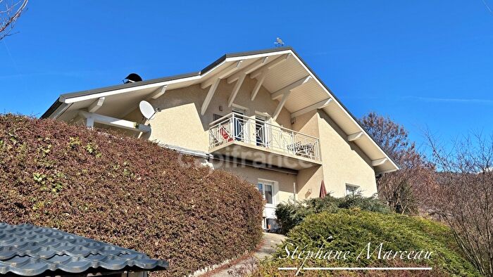 Maison à vendre - Aiton - 6 pièces - 4 chambres