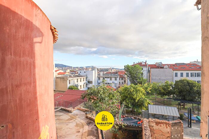 Appartement à vendre - Marseille er , Belsunce - 2 pièces - 1 chambre