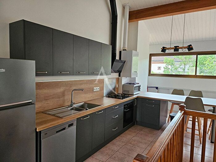 Grand Centre, Albi : Appartement 4 pièces à louer