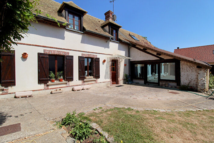 Houdan - Maison 5 pièces à vendre