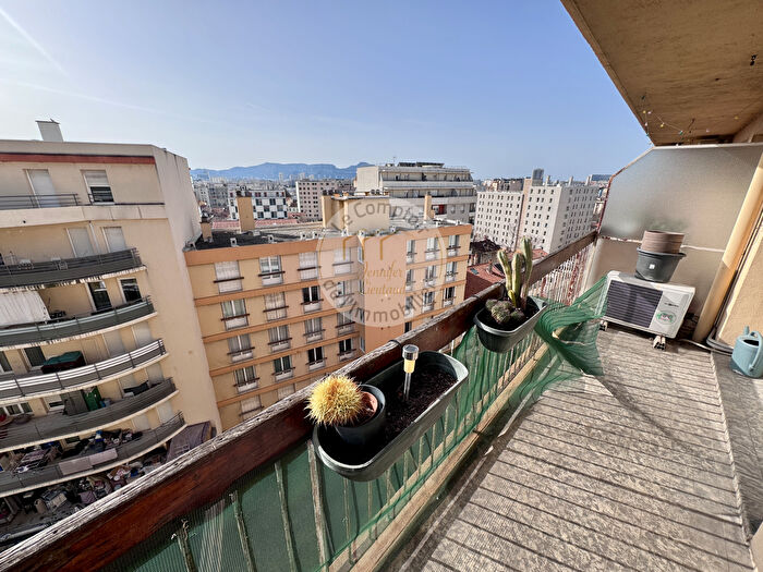 Appartement à vendre - Marseille e , La Capelette - 3 pièces - 2 chambres