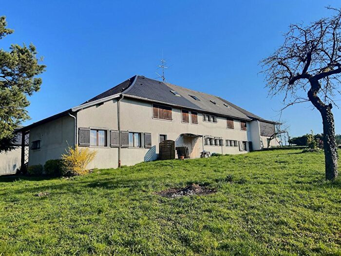 Maison à vendre - Massingy - 12 pièces - 8 chambres