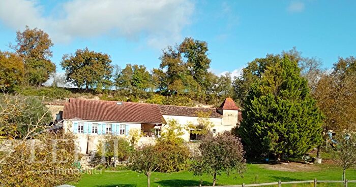 Maison à vendre - Moncrabeau - 6 pièces - 5 chambres