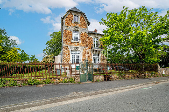 Maison 7 pièces à Chéméré, à vendre