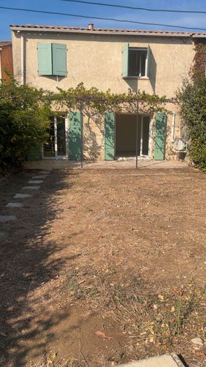 Avignon : Maison 4 pièces à louer