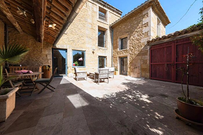Maison à vendre - Uzès - 5 pièces - 2 chambres