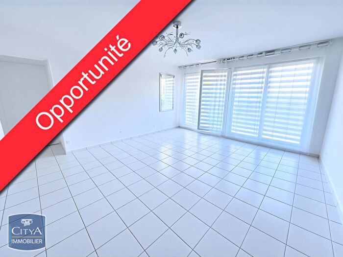 Appartement à vendre - Cambrai, Esnes, Guise - 2 pièces - 1 chambre