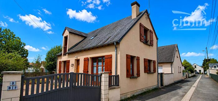 Blois, Vienne, Bas-Rivière : Maison 3 pièces à vendre