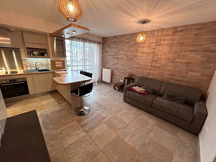 Avon, Bercelle, Gare : Appartement 1 pièce à louer