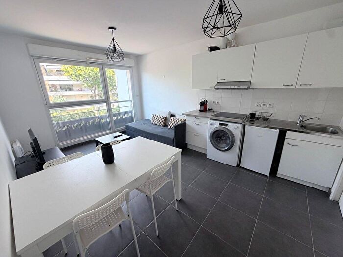 Appartement 2 pièces à louer - Vieille Chapelle, Marseille 8ème arrondissement