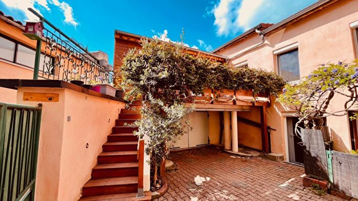 Appartement à vendre - Irigny - 3 pièces - 2 chambres