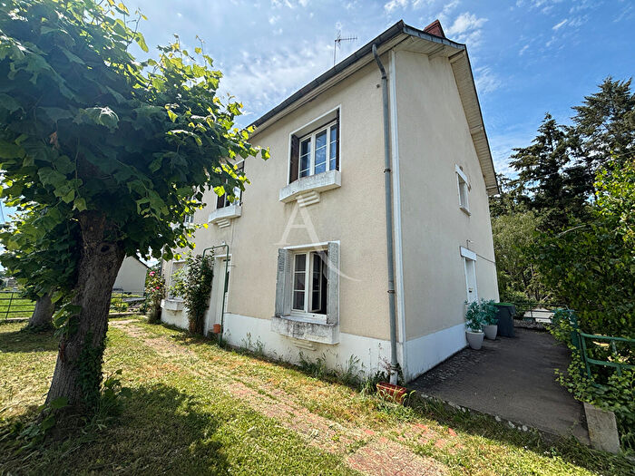 Maison 10 pièces à vendre à Cours-les-Barres