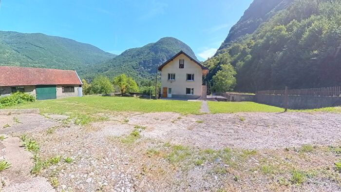 Saint-Barthélemy-de-Séchilienne - Maison 5 pièces à vendre