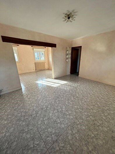 Appartement à louer - Notre Dame du Thil-Saint Lucien, Beauvais - 6 pièces - 5 chambres