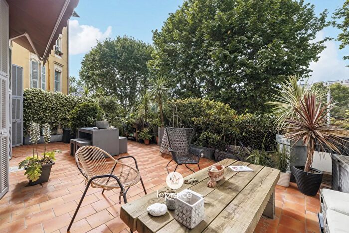 Maisons à vendre et appartements à louer - 1