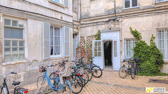 Versailles, Notre Dame - Appartement 5 pièces à vendre