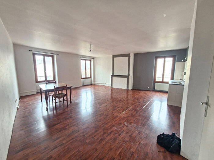 Appartement à louer - Auxerre, Centre-ville - 2 pièces - 1 chambre