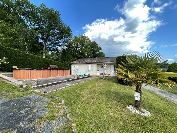 Maison à vendre - Cornille - 4 pièces - 3 chambres