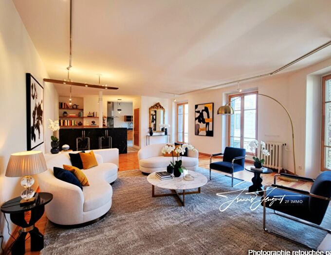 Appartement à vendre - Annecy, Centre-ville, Vieille ville, Marquisats - 3 pièces - 2 chambres