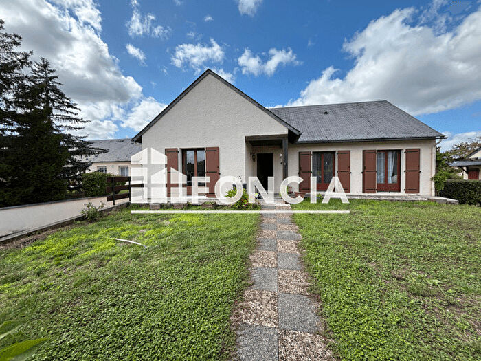 Maison à vendre - Châtellerault, Est - 5 pièces - 4 chambres