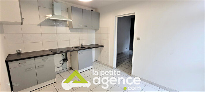 Appartement à louer - Montluçon, Ville Gozet, République, Blanzat - 1 pièce