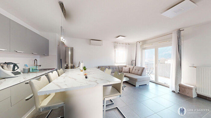 Appartement à vendre - Échirolles, Bayard, La Luire, Vicose, Comboire - 3 pièces - 2 chambres