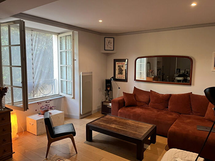 Bordeaux, Capucins, Saint-Michel : Appartement 3 pièces à louer