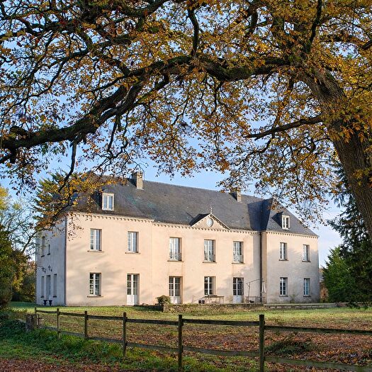 Maison à vendre - Châteaubriant, La Ville aux Roses - 16 pièces - 9 chambres