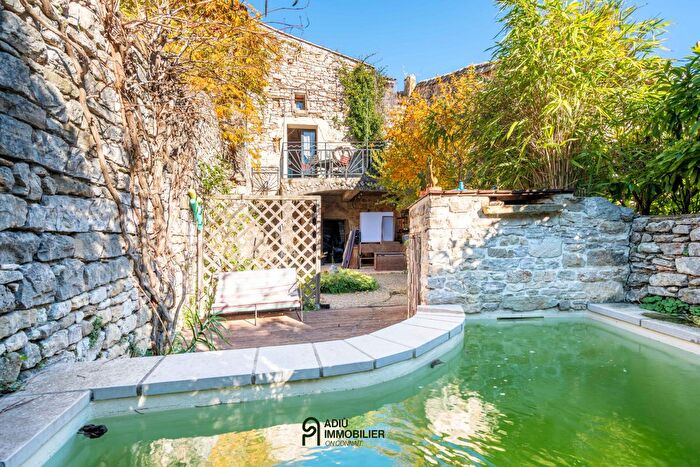 Maison à vendre - Uzès - 4 pièces - 3 chambres