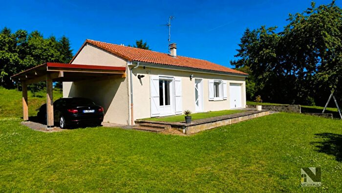 Maison 4 pièces à Nexon, à vendre