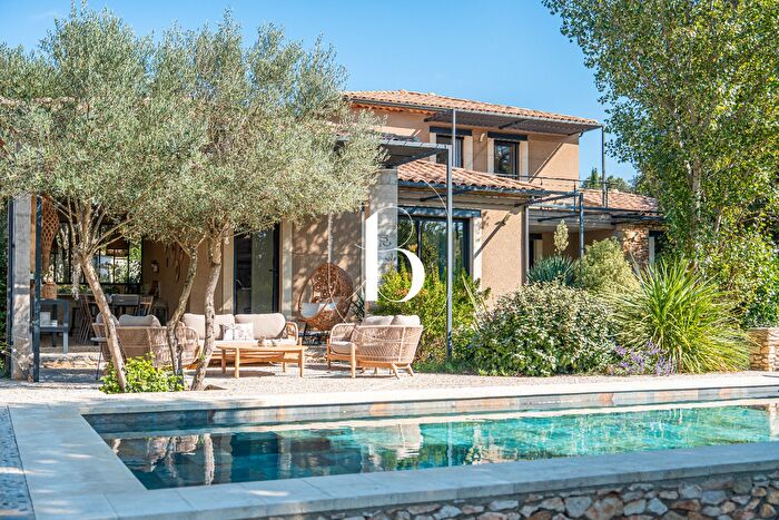 Maison à vendre - Uzès - 6 pièces - 4 chambres