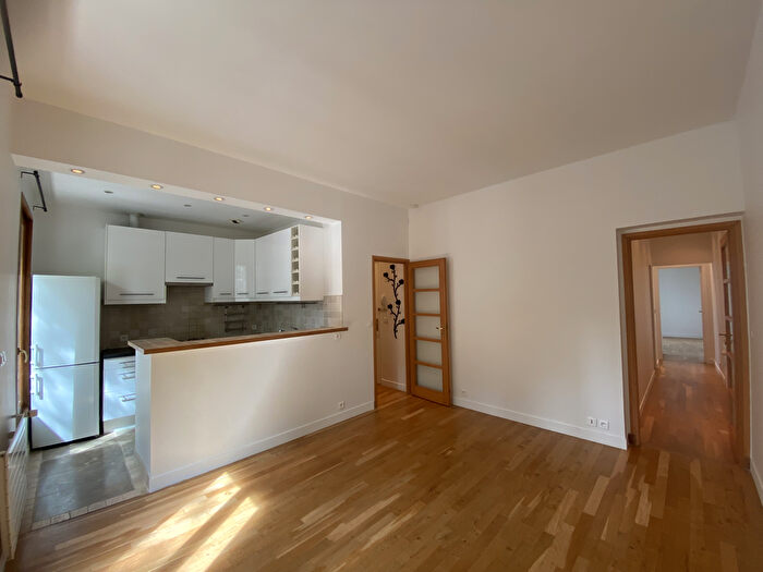 Courbevoie, Bécon - Appartement 3 pièces à louer