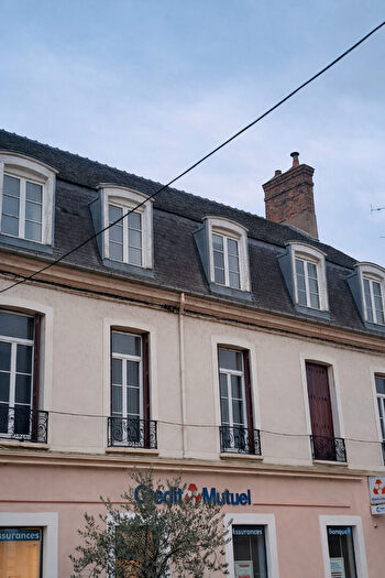 Appartement à vendre - Nemours, Centre-ville - 4 pièces - 2 chambres