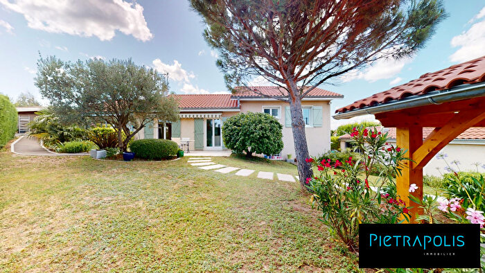 Maison à vendre - Chassagny - 5 pièces - 3 chambres