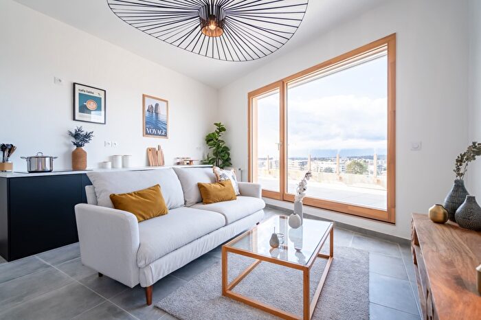 Appartement à vendre - Annemasse, Centre-ville - 3 pièces - 2 chambres