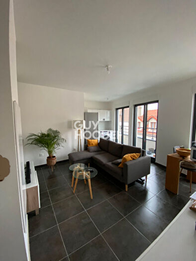 Appartement à louer - Villiers-sur-Marne, Centre-ville - 2 pièces - 1 chambre