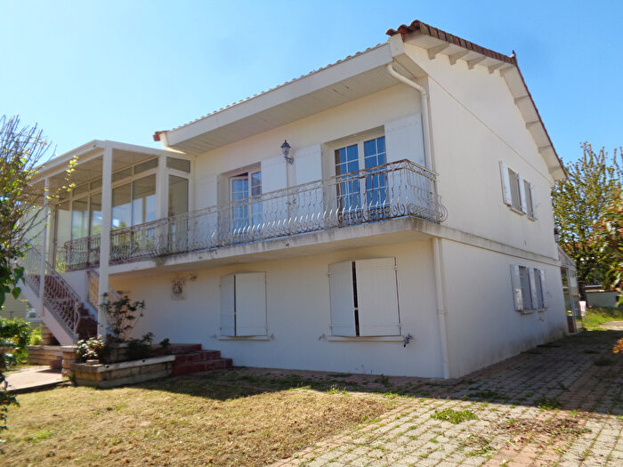 Maison 12 pièces à vendre à Saujon