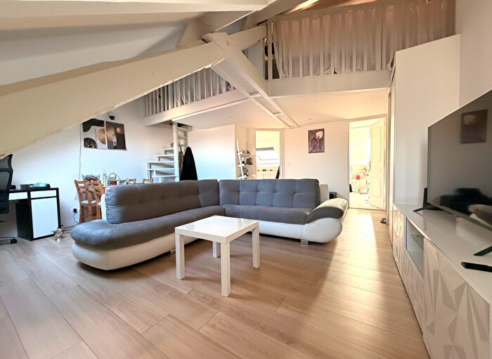 Appartement 2 pièces à Corbeil-Essonnes, Centre-ville, à vendre