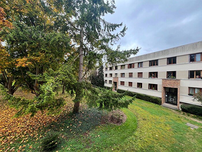 L'Étang-la-Ville - Appartement 3 pièces à louer